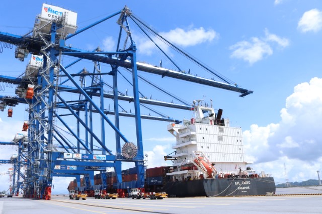 CẢNG CONTAINER QUỐC TẾ TÂN CẢNG HẢI PHÒNG ĐÓN TÀU APL CAIRO CỦA HÃNG ...